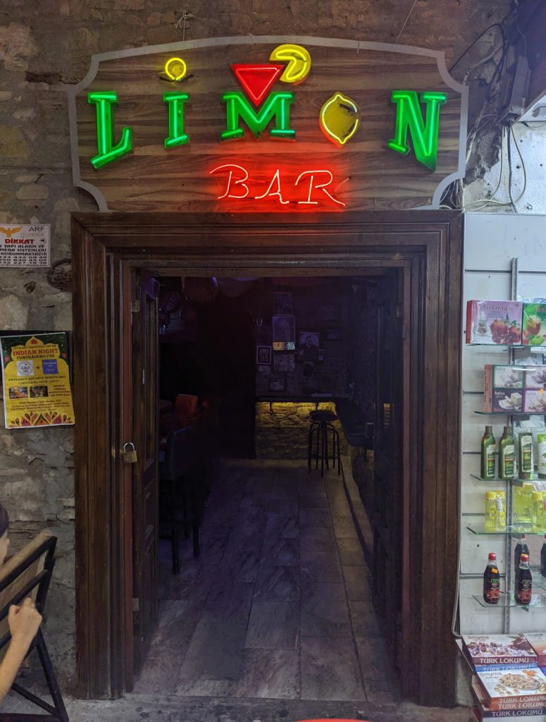 Home - Limon Bar - Kusadasi
